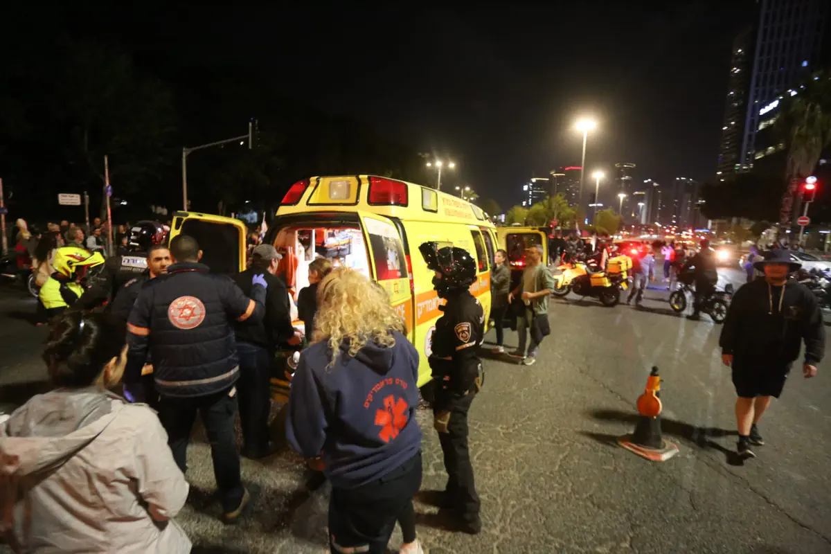 Car rams protesters in Tel Aviv, five injured | Israel National News