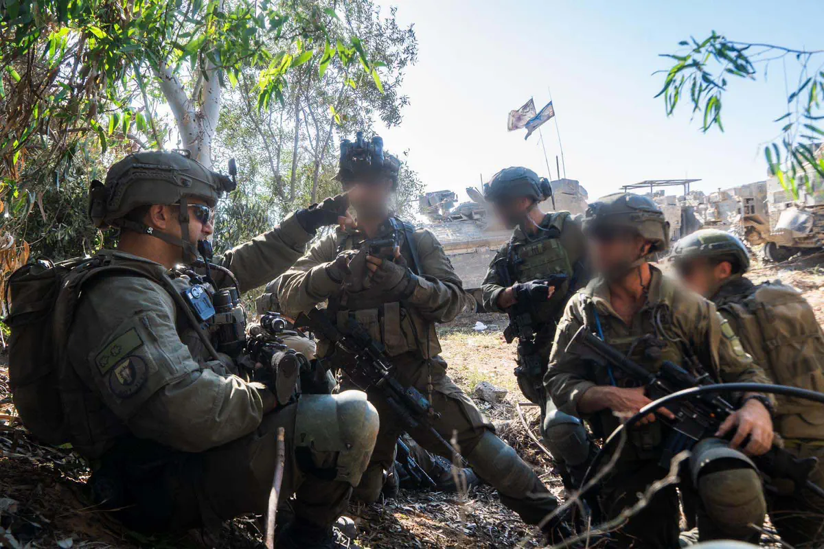 Watch: IDF troops construct bridge over Wadi Gaza | Israel National News