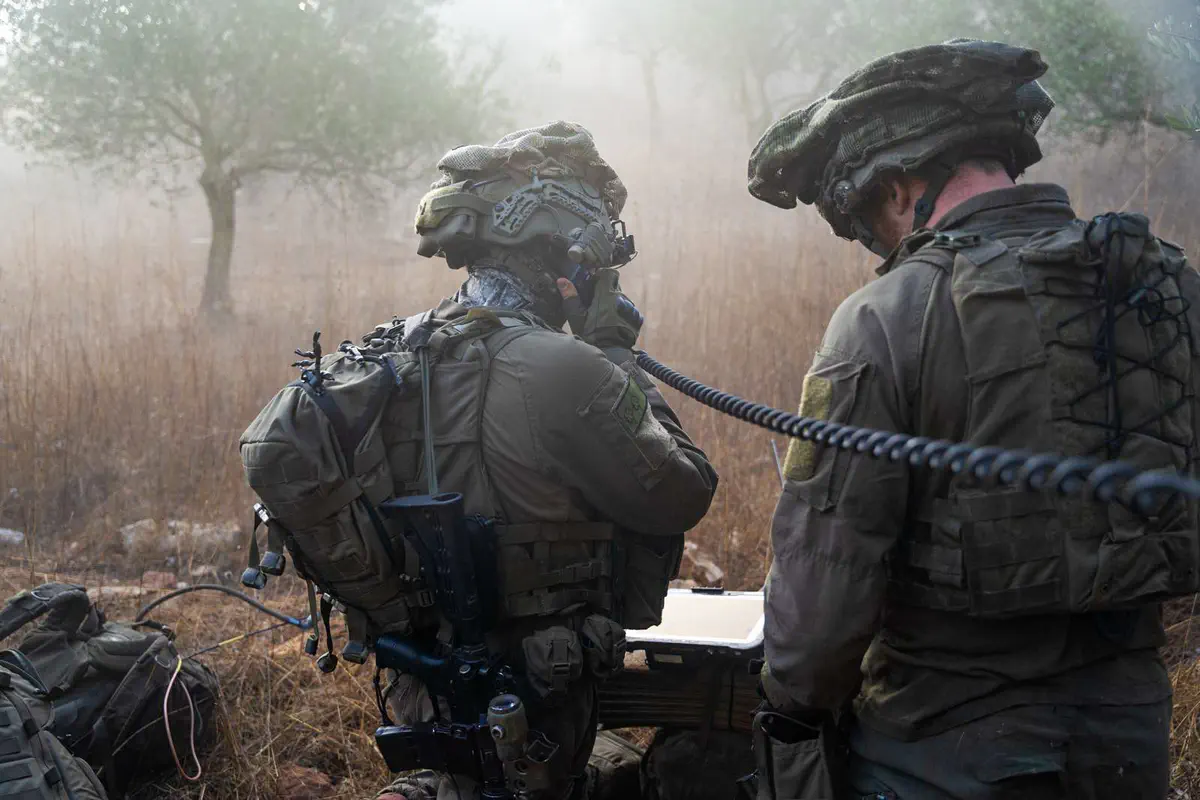 Southern Lebanon: IDF commandos raid new Hezbollah targets | Israel ...
