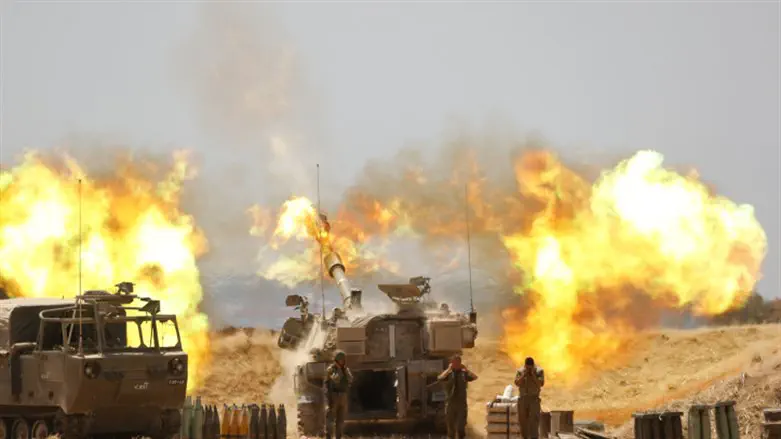 Israeli tanks open fire after one wounded in Gaza border attack ...