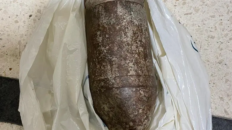 Watch: Dud shell found by US tourists causes panic at Ben Gurion ...