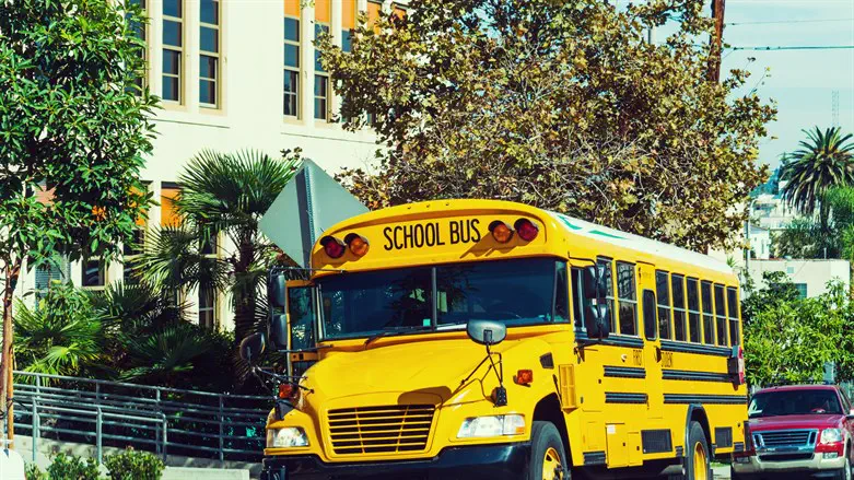 Jewish school calls out antisemitic bus incident as fake news | Israel ...