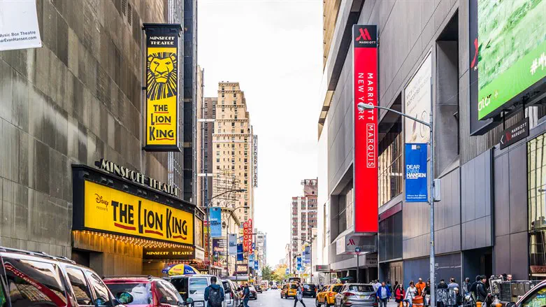 Award-winning Jewish actress Linda Lavin dead at 87 | Israel National News