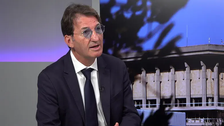 Ex-Israel Hayom editor Boaz Bismuth to run in Likud primaries | Israel ...