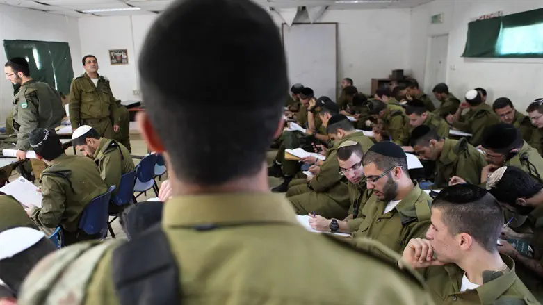 IDF reveals: Over 1,000 haredim enlist annually - not all of them ...