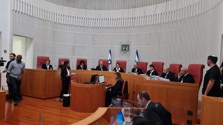 Meretz withdraws petition, Silman will be permitted to run with Likud