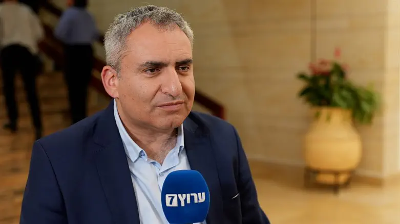 Ze'ev Elkin to INN: The government is too dealing with Deri instead of ...