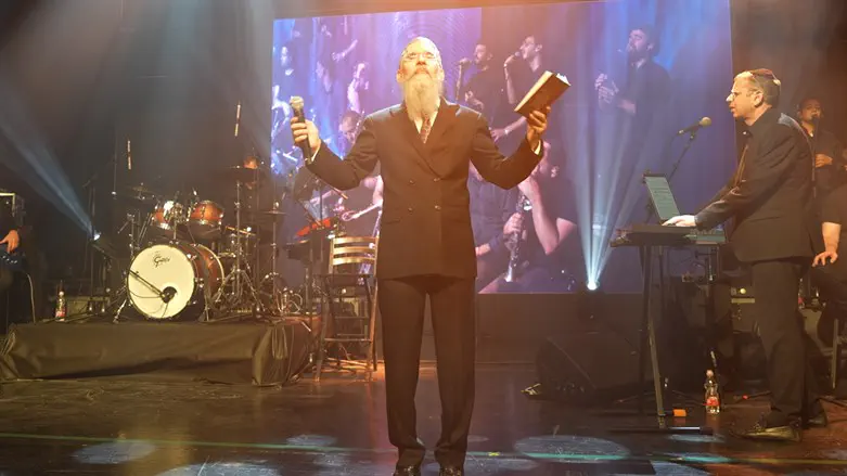 Father-in-law of Jewish music star passes away | Israel National News