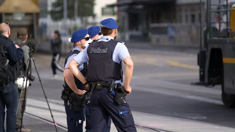 Zurich: Increased security for Jewish institutions | Israel National News
