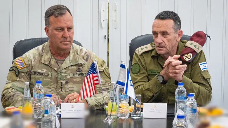 CENTCOM chief visits Israel, meets Israeli Chief of Staff