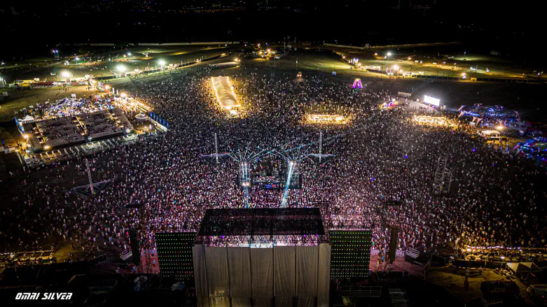 Watch: Israeli artists gather for tribute to Nova Music Festival ...