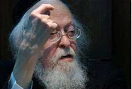 Rabbi Elyashiv Undergoing Critical Treatment | Israel National News