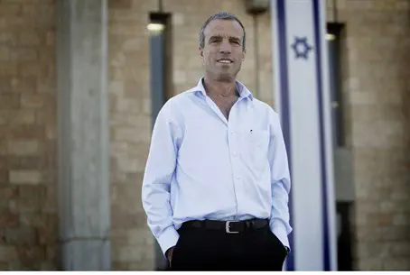 Elazar Stern Joins Yesh Atid Party | Israel National News
