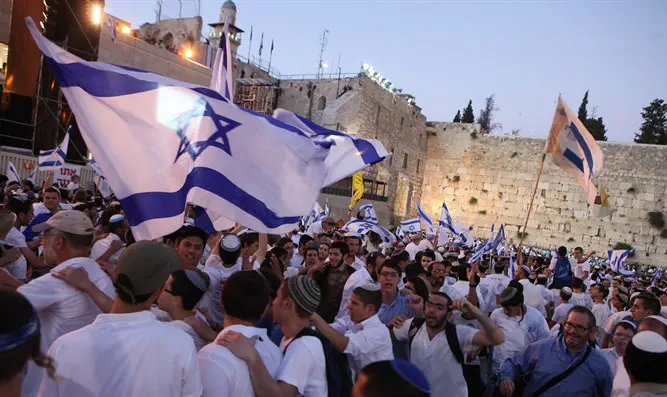 Israeli Jewish fertility rate tops Arab rate, hits 45-year high ...