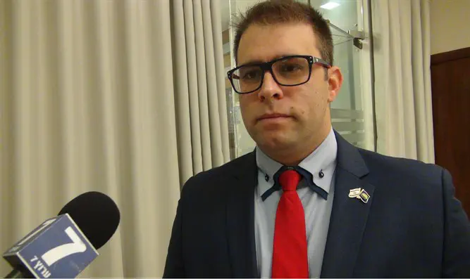 'When Yediot publisher is mentioned they all fall silent' | Israel ...