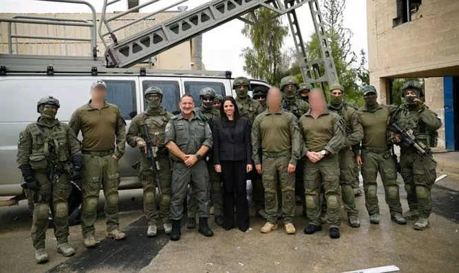 SWAT Commander: We'll catch Barkan terrorist | Israel National News