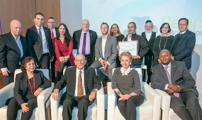 First-ever 'Global Impact Awards' held in Tel Aviv | Israel National News