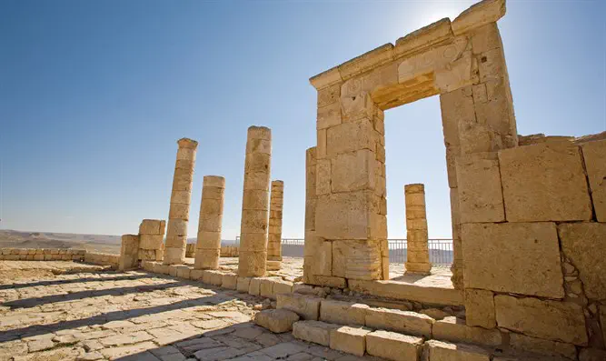 The stories behind Israel's national parks | Israel National News