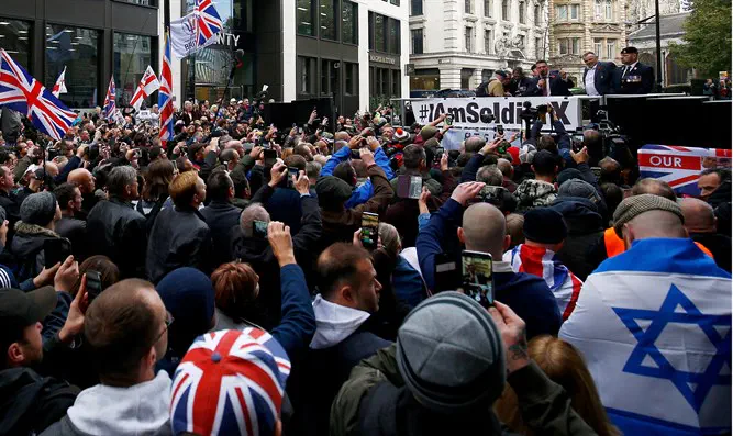 UK Orthodox Jews mobilize for Tommy Robinson | Israel National News