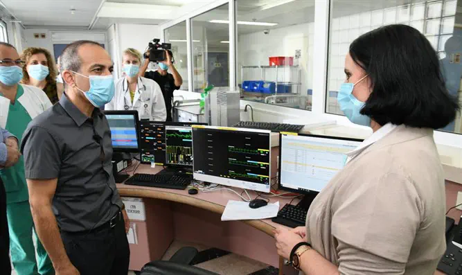 'We're working to avoid a total shut down of the economy' | Israel ...