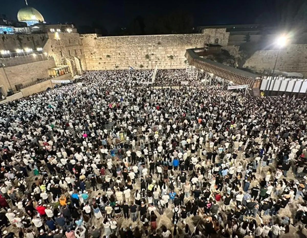 Light unto the Nations | Israel National News - Arutz Sheva