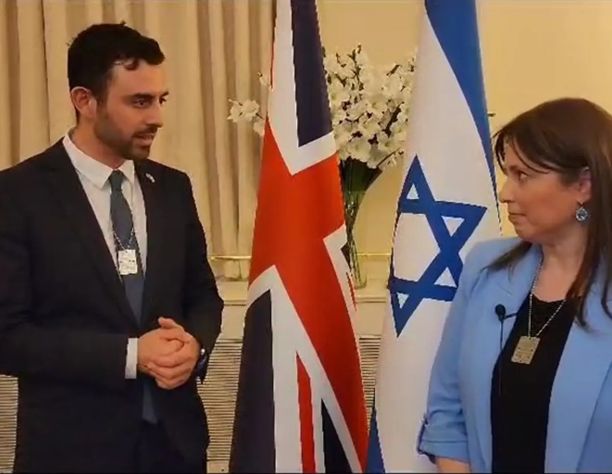 Fighting like lions: Israel advocacy superstar lands in London | Israel ...