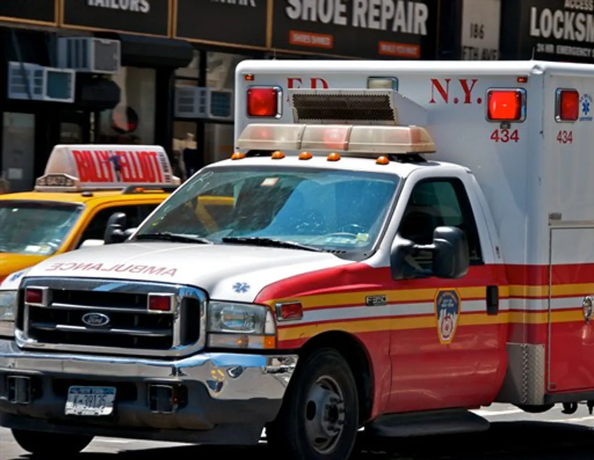 Vizhnitz Rebbe released from hospital | Israel National News - Arutz Sheva