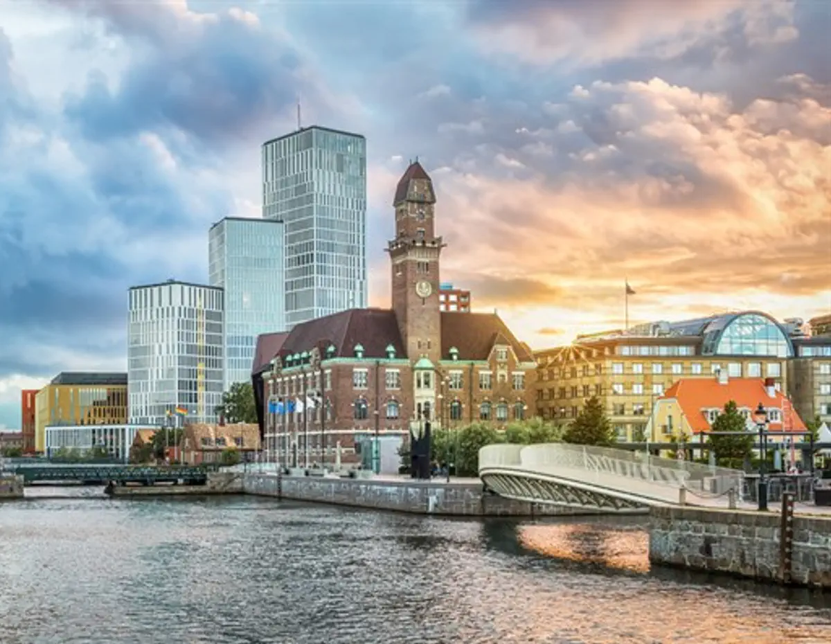 828985.jpg?autocrop=1