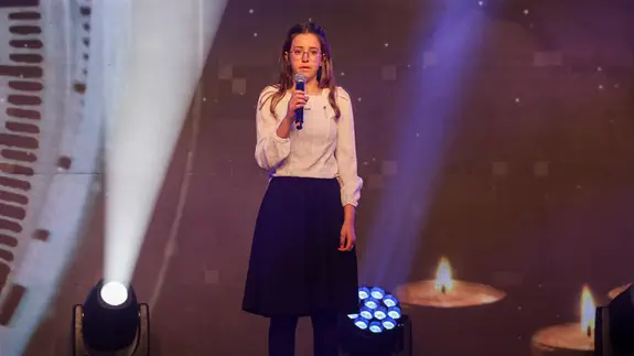 Rachel Yaniv at the "Songs in their Memory" event Noam Moskowitz ...