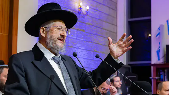Rabbi Yehuda Deri, Rabbi of Be'er Sheva, passed away at 66