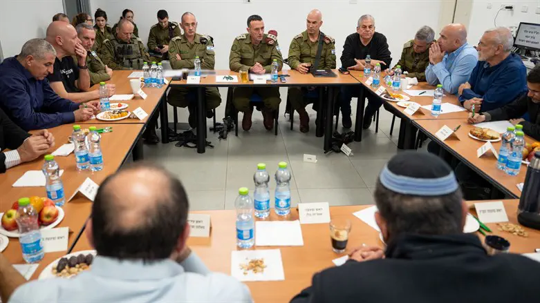 Chief of Staff in north: 'There are great achievements striking ...