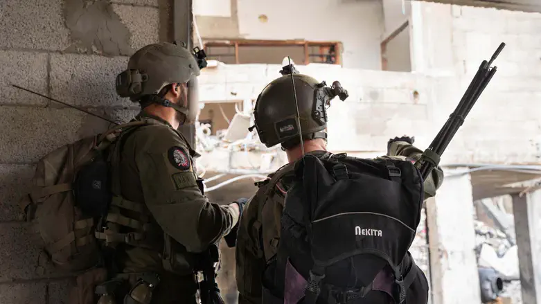 IDF strikes Islamic Jihad operations room in hospital courtyard ...