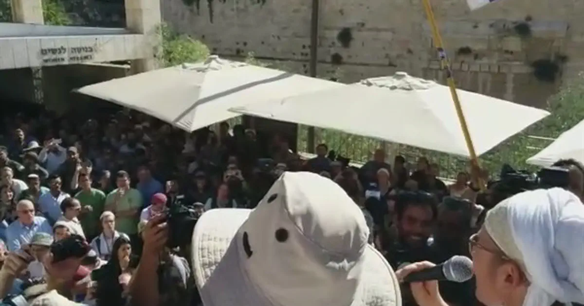 Visiting Temple Mount in memory of Hallel Ariel | Israel National News ...