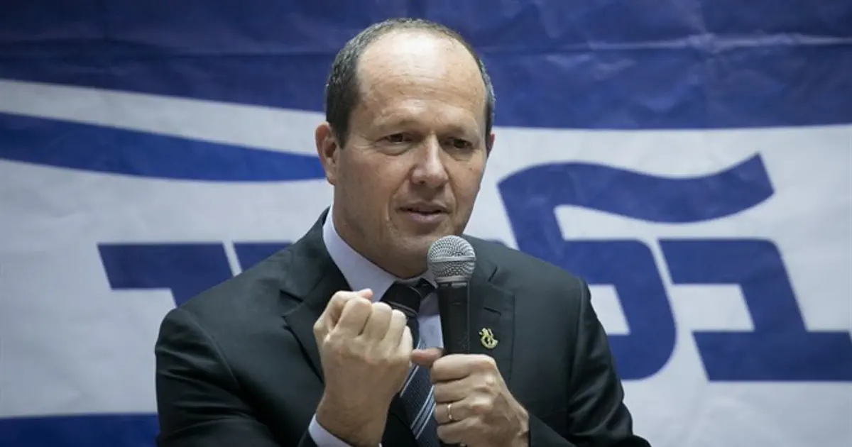 Nir Barkat tells Arutz Sheva: 'It's no time for games' | Israel ...