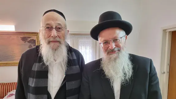Leading rabbis meet to discuss dispute over Chaim Walder case | Israel ...
